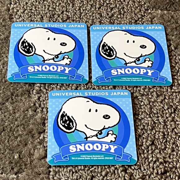 Universal | Design | Bundle Of 3 Universal Studios Japan Snoopy ...